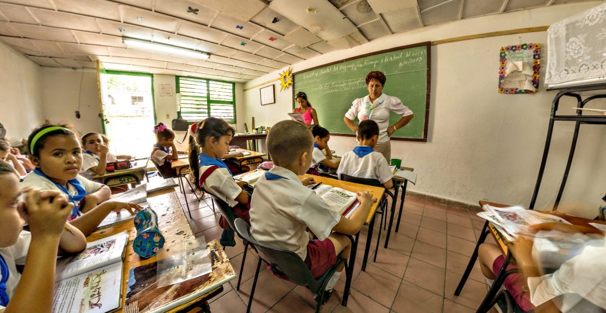 360albums :: CMS3 collection :: 2014 - 2019 : Cuba-classroom-students ...